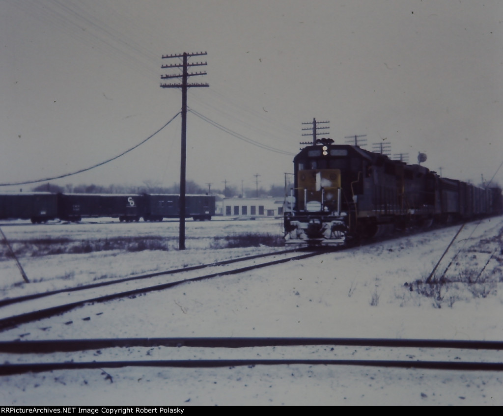 C&O GP38-GP30-F unit Plymouth diamond